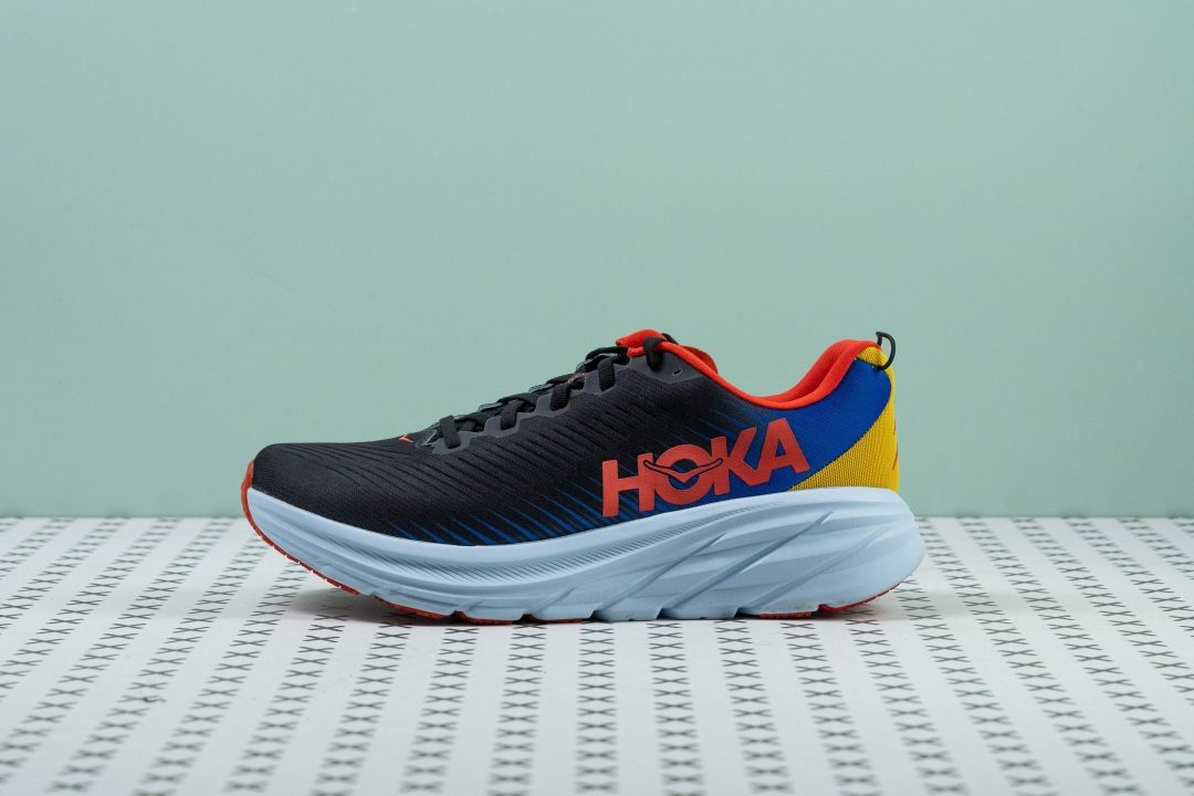 Cut in half: Hoka Rincon 3 Review | RunRepeat