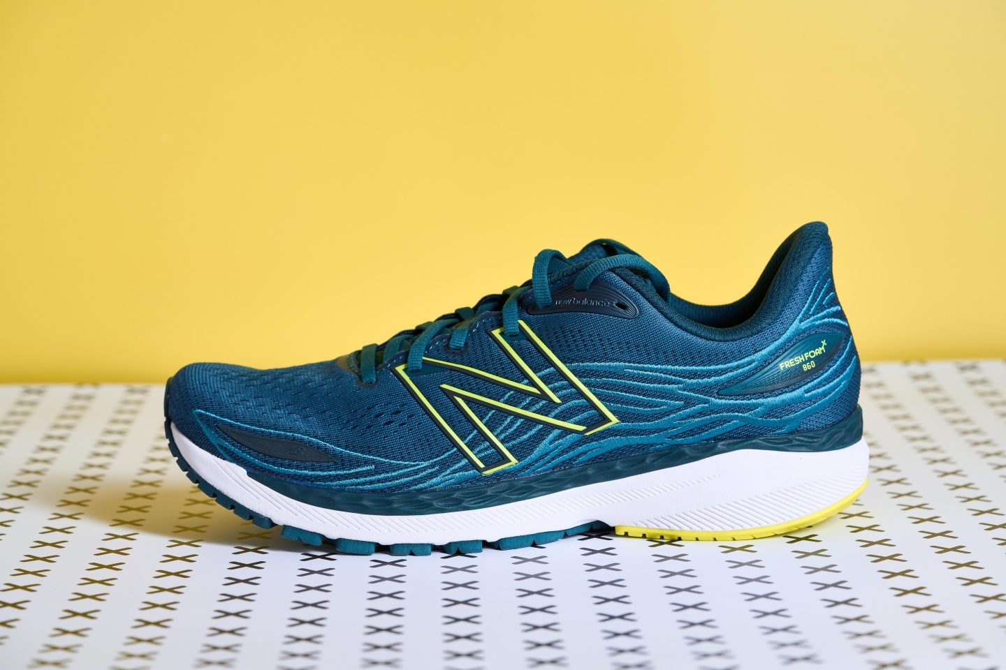 Cut in half: New Balance Fresh Foam 860 v12 Review | RunRepeat