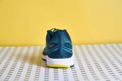 Cut in half: New Balance Fresh Foam 860 v12 Review | RunRepeat