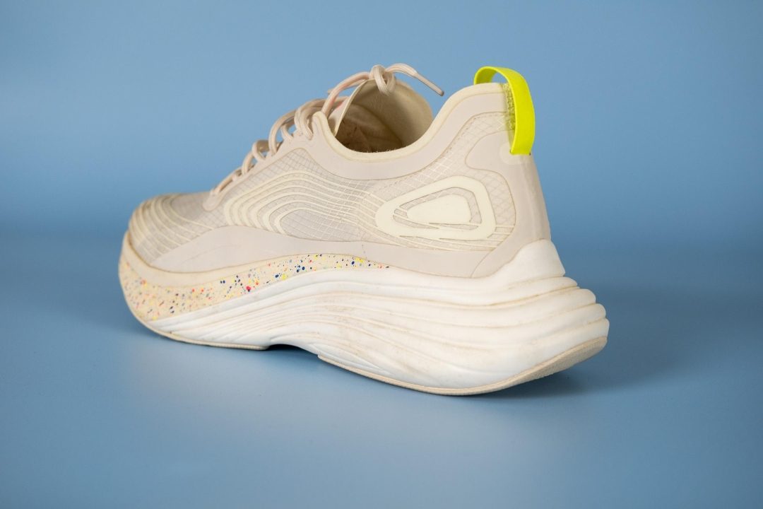 Cut in half: APL Streamline Review | RunRepeat