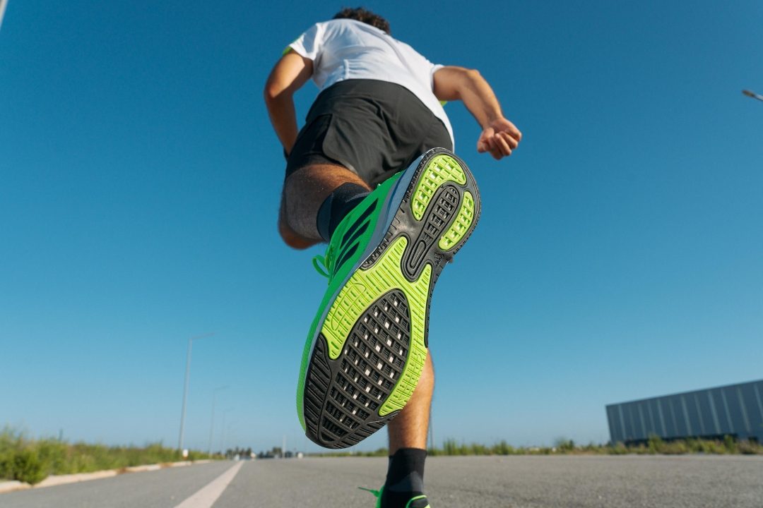 Cut in half: Adidas Supernova+ Review | RunRepeat