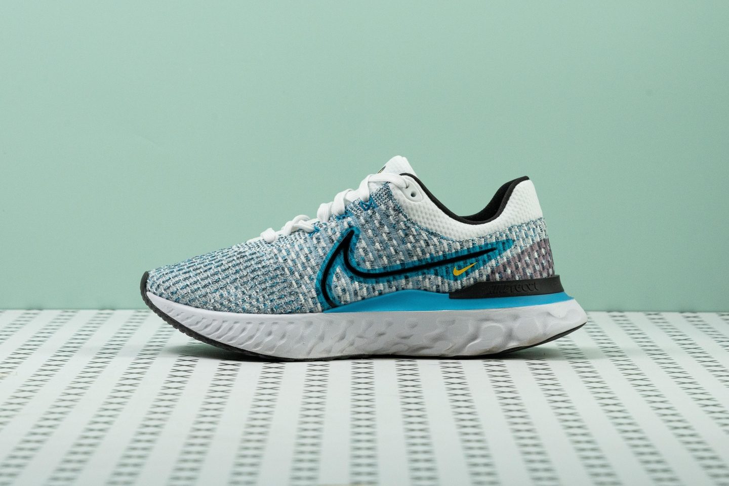 Cut in half: Nike React Infinity Run Flyknit 3 Review | RunRepeat