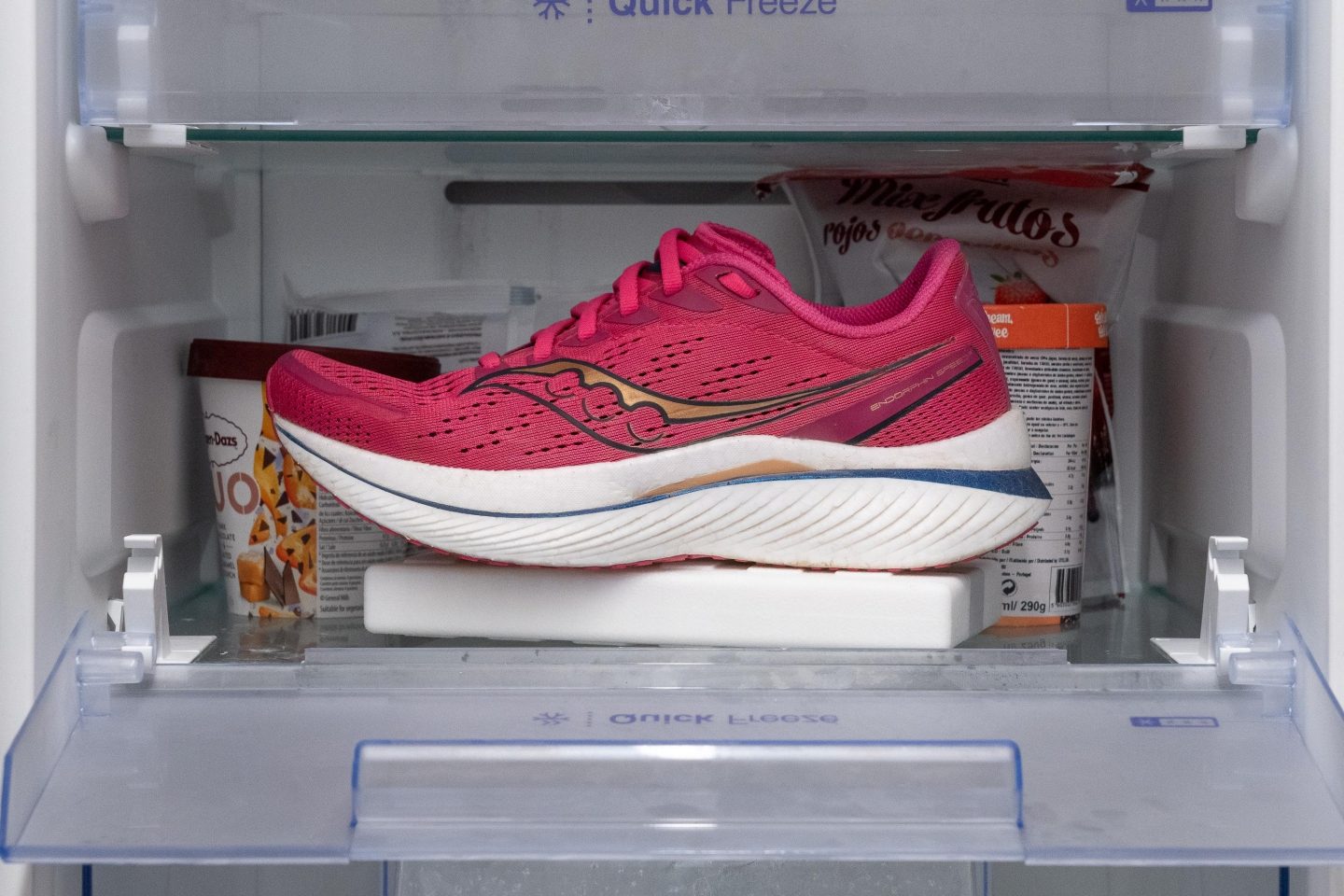 Cut in half: Saucony Endorphin Speed 3 Review | RunRepeat