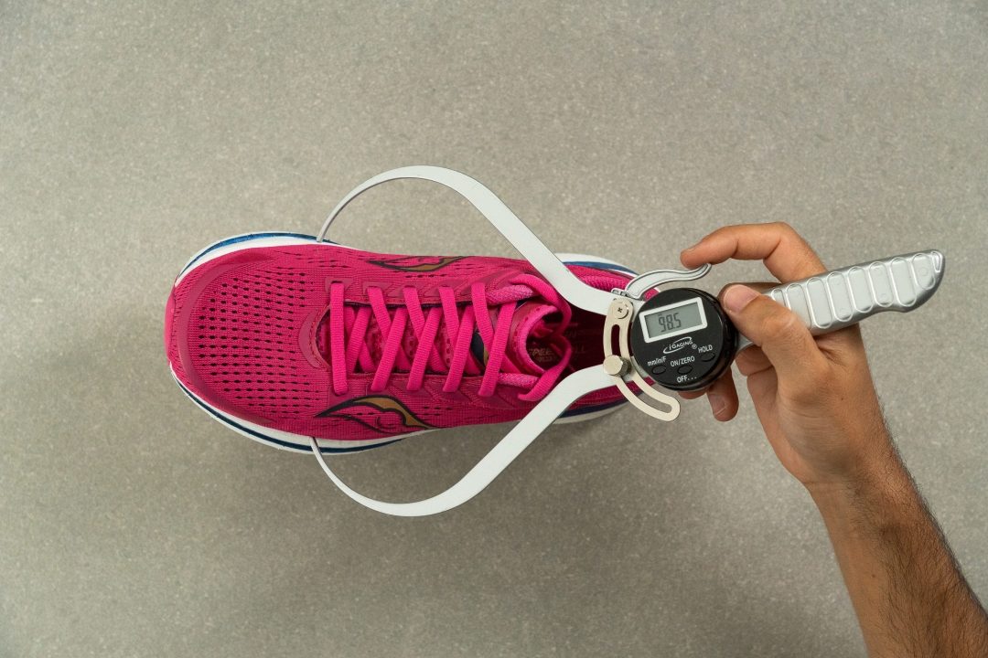 Cut in half: Saucony Endorphin Speed 3 Review | RunRepeat