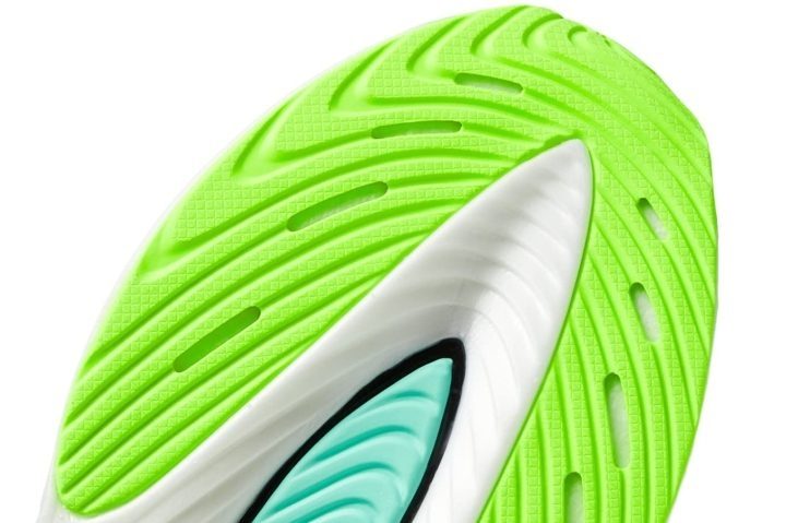 New Balance FuelCell SC Elite v3 Review, Facts, Comparison | RunRepeat