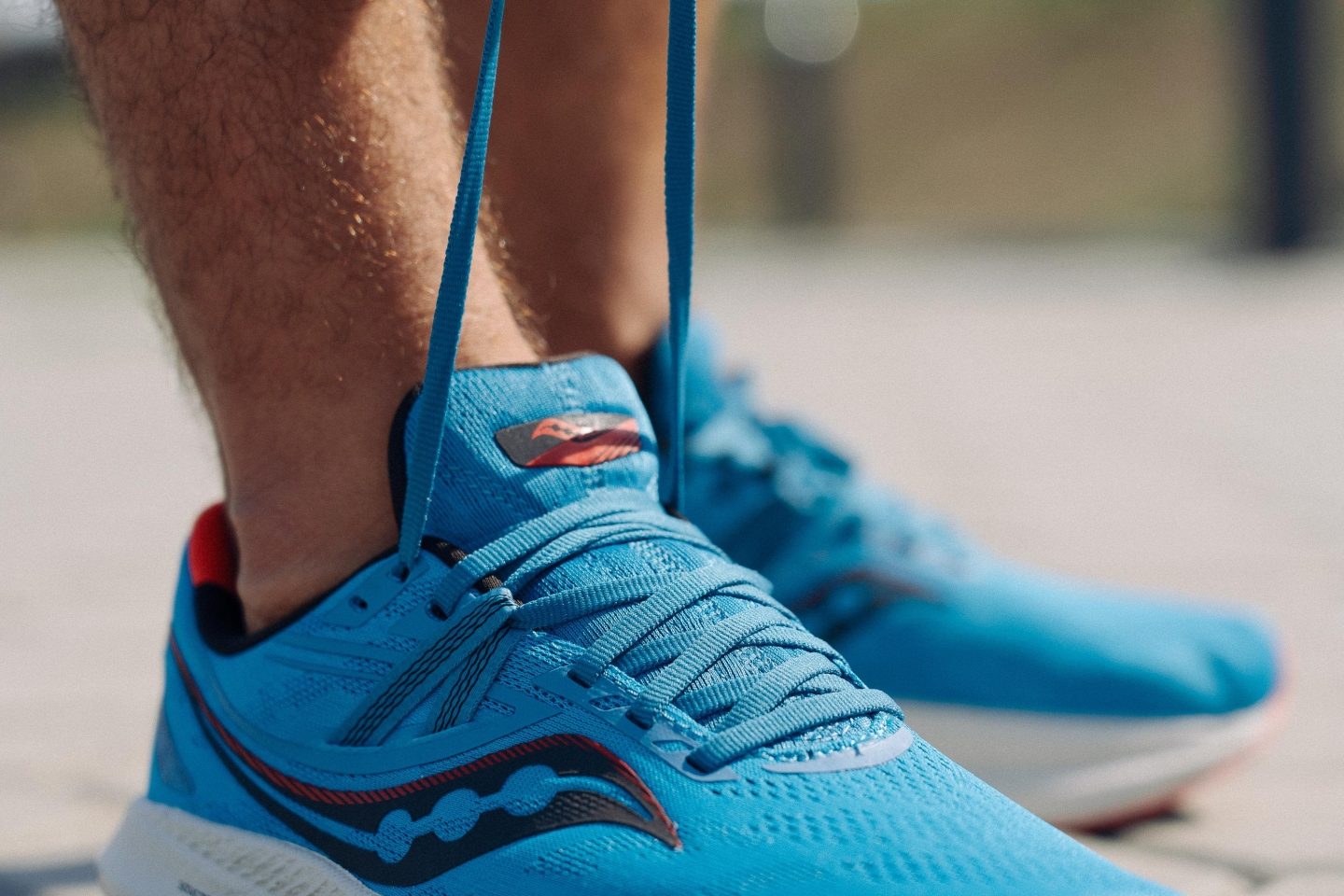 Cut in half: Saucony Triumph 20 Review | RunRepeat