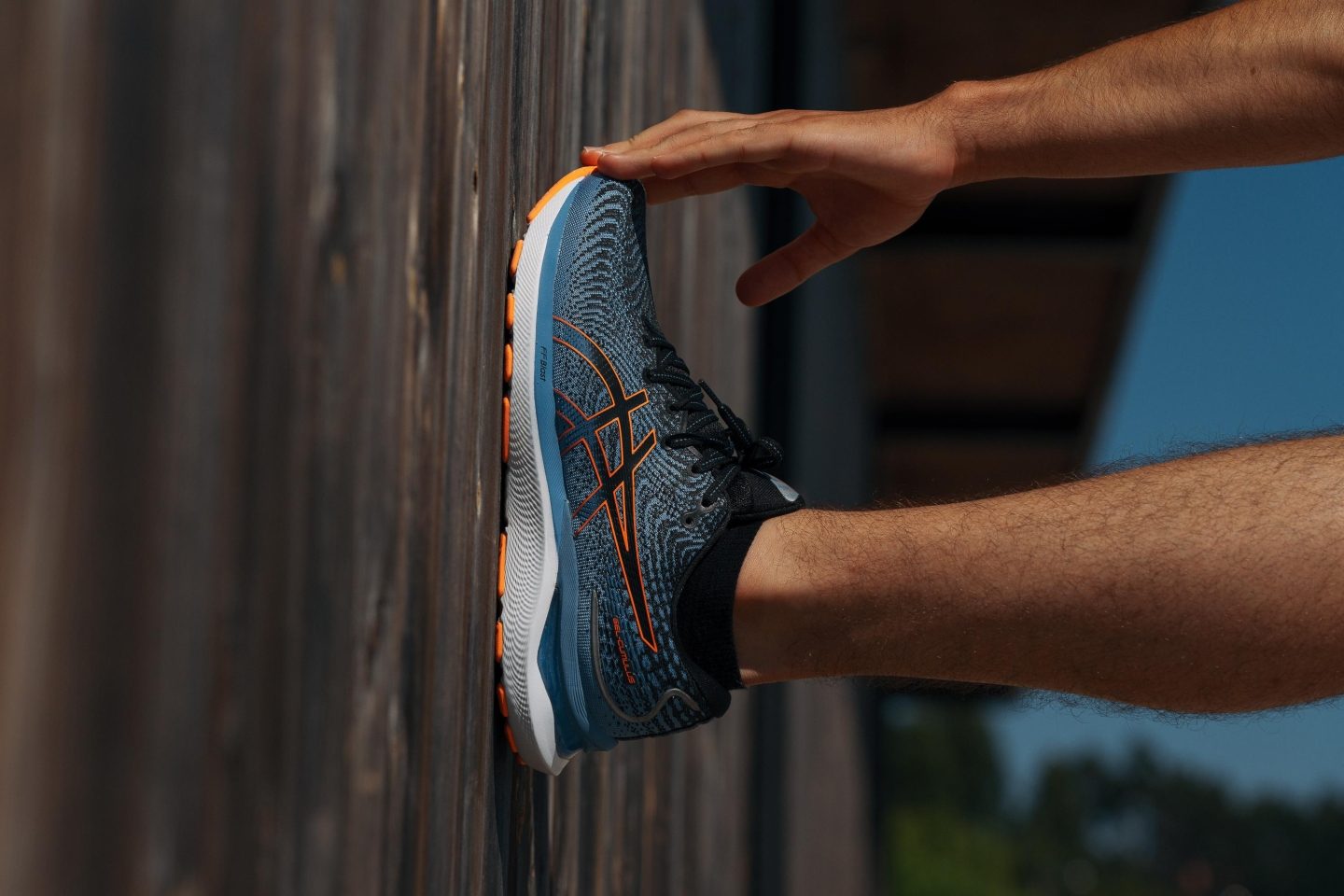 Cut in half: ASICS Gel Cumulus 24 Review | RunRepeat