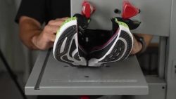 Cut in half: ASICS GlideRide 3 Review | RunRepeat