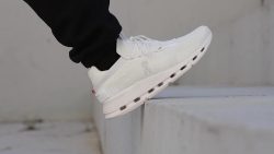 Cut in half: On Cloudnova Review | RunRepeat