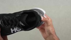 Cut in half: Hoka Mach 5 Review | RunRepeat