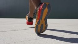 Cut in half: ASICS Novablast 3 Review | RunRepeat