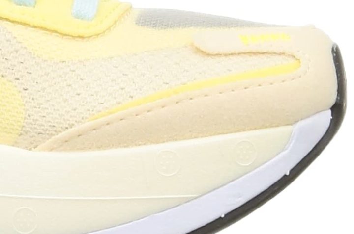 Adidas Adizero Boston 11 Review, Facts, Comparison | RunRepeat