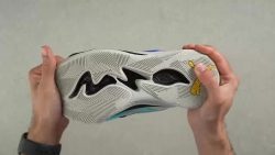 Cut in half: PUMA TRC Blaze Court Review | RunRepeat