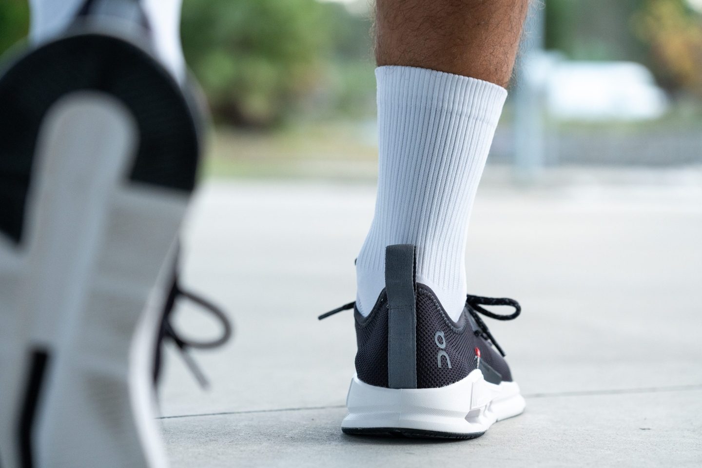 Cut in half: On Cloudeasy Review | RunRepeat