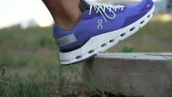 Cut in half: On Cloudnova Form Review | RunRepeat