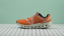 Cut in half: On Cloudgo Review | RunRepeat