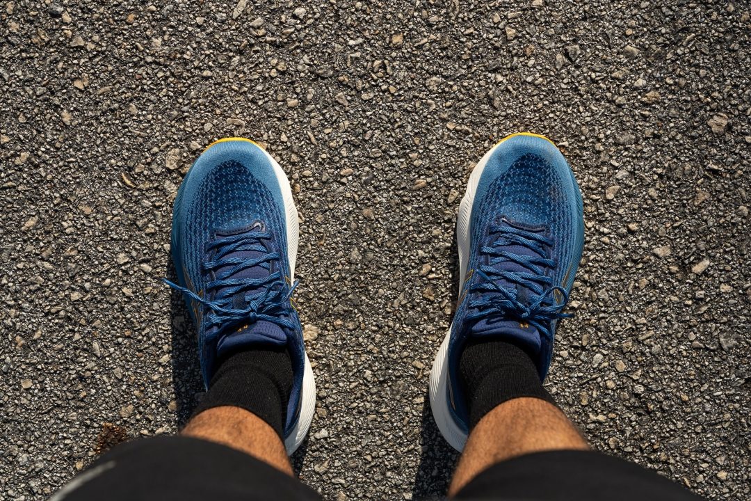 Cut in half: ASICS Gel Kayano Lite 3 Review | RunRepeat
