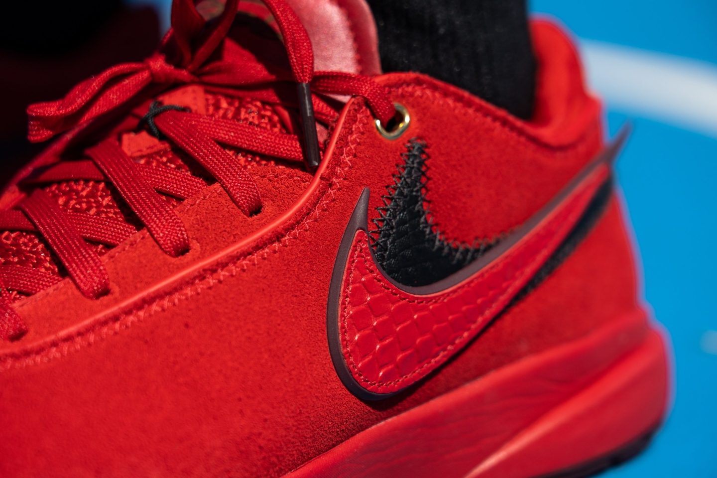 Cut in half: Nike Lebron 20 Review (2023) | RunRepeat