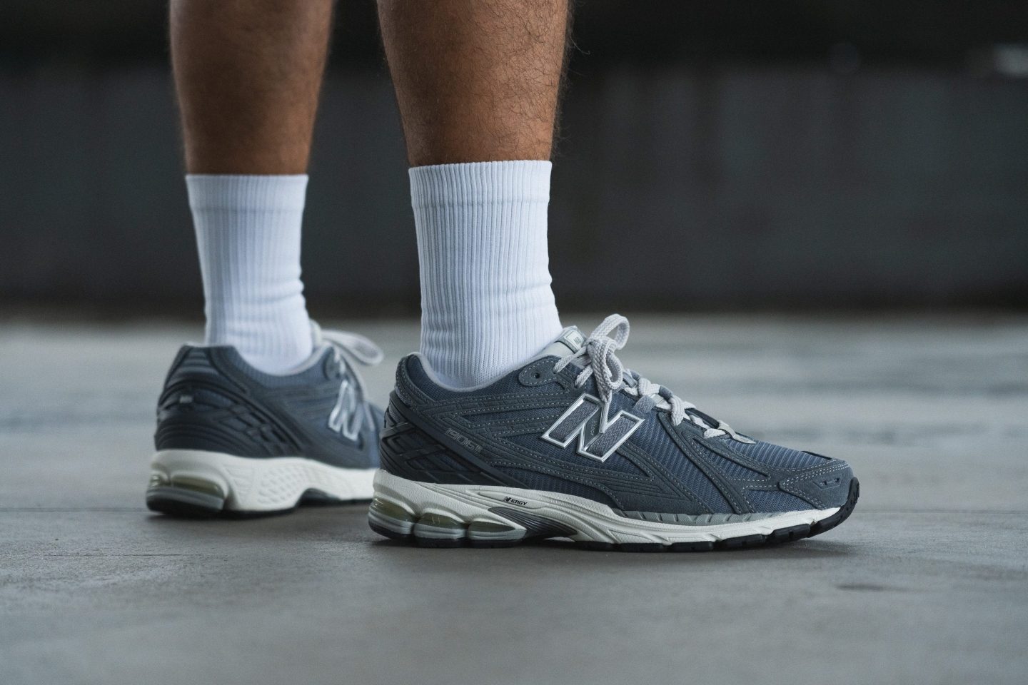 Cut in half: New Balance 1906R Review | RunRepeat