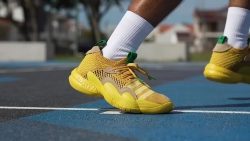 Cut in half: Adidas Trae Young 2 Review | RunRepeat