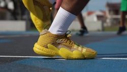 Cut in half: Adidas Trae Young 2 Review | RunRepeat