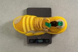 Cut in half: Adidas Trae Young 2 Review | RunRepeat