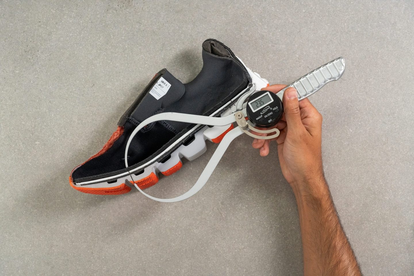 Cut in half: On Cloudflyer 4 Review | RunRepeat