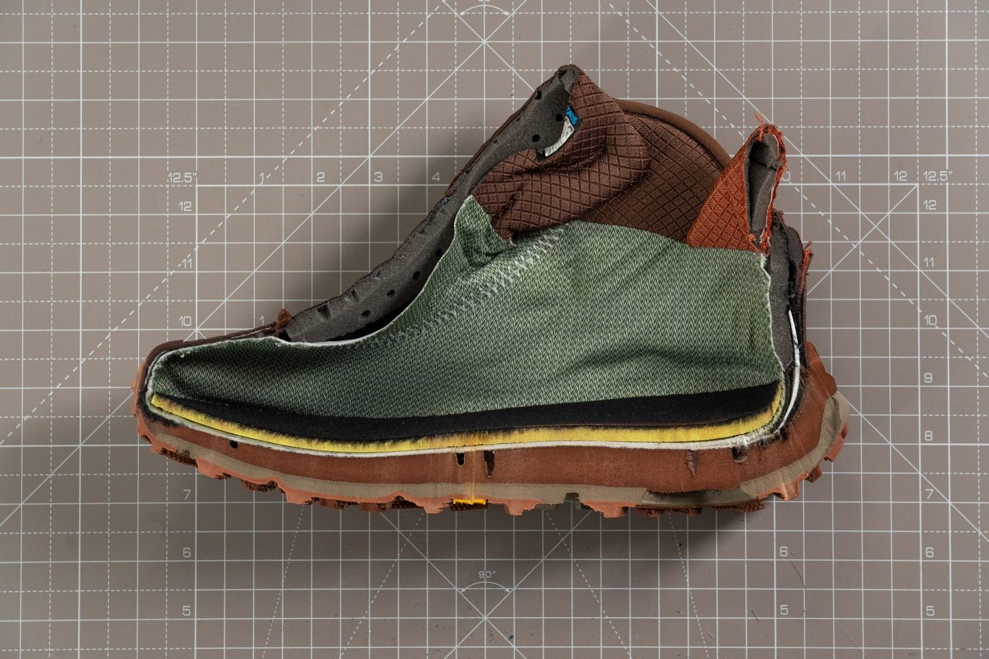 Cut in half: Hoka Kaha 2 GTX Review | RunRepeat