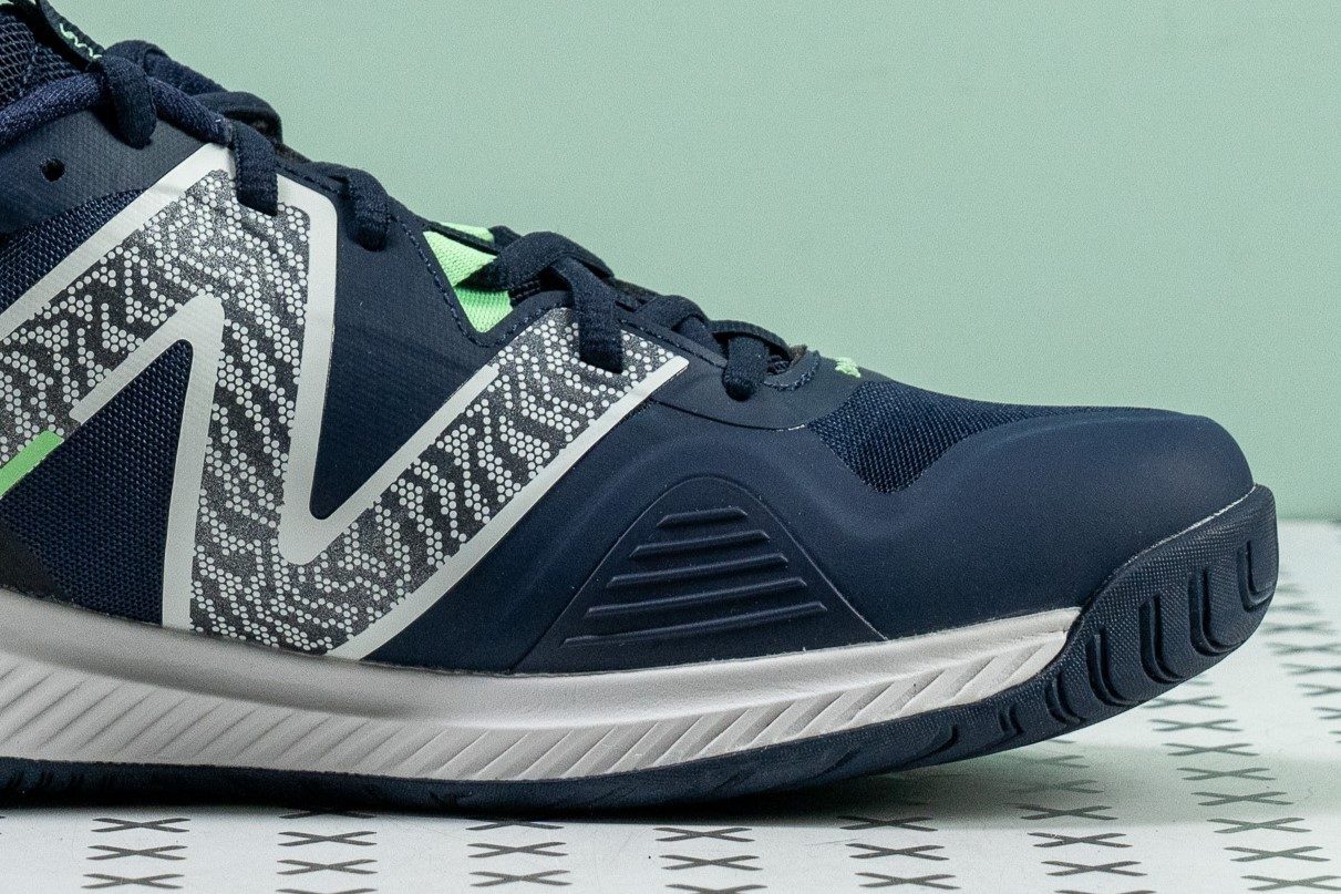 Cut in half: New Balance 796 v3 Review | RunRepeat