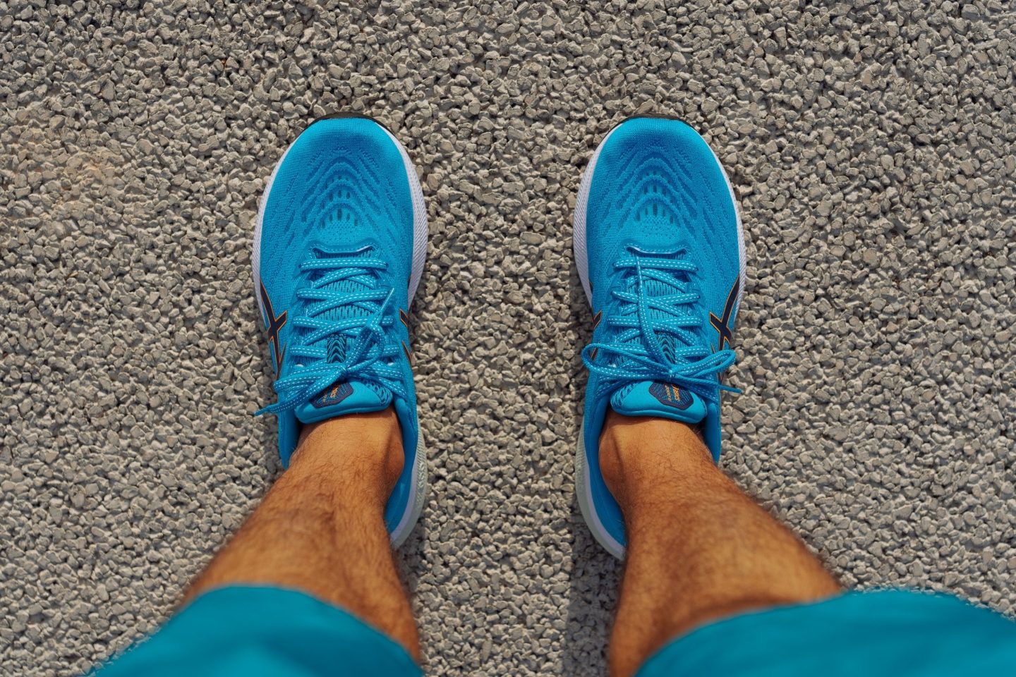 Cut in half: ASICS GT 2000 11 Review | RunRepeat