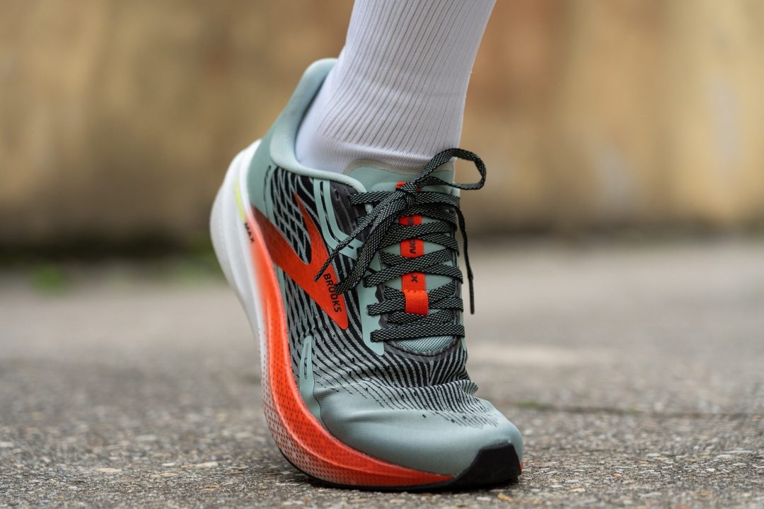 Cut in half: Brooks Hyperion Max Review | RunRepeat