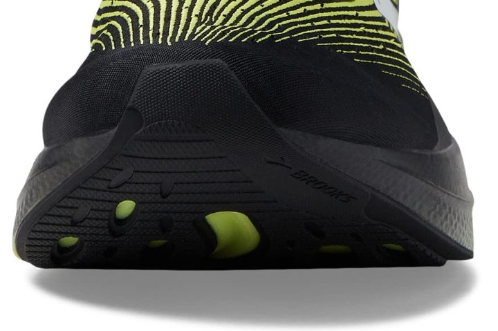 Brooks Hyperion Max Review, Facts, Comparison | RunRepeat