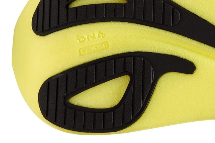 Brooks Hyperion Max Review, Facts, Comparison | RunRepeat