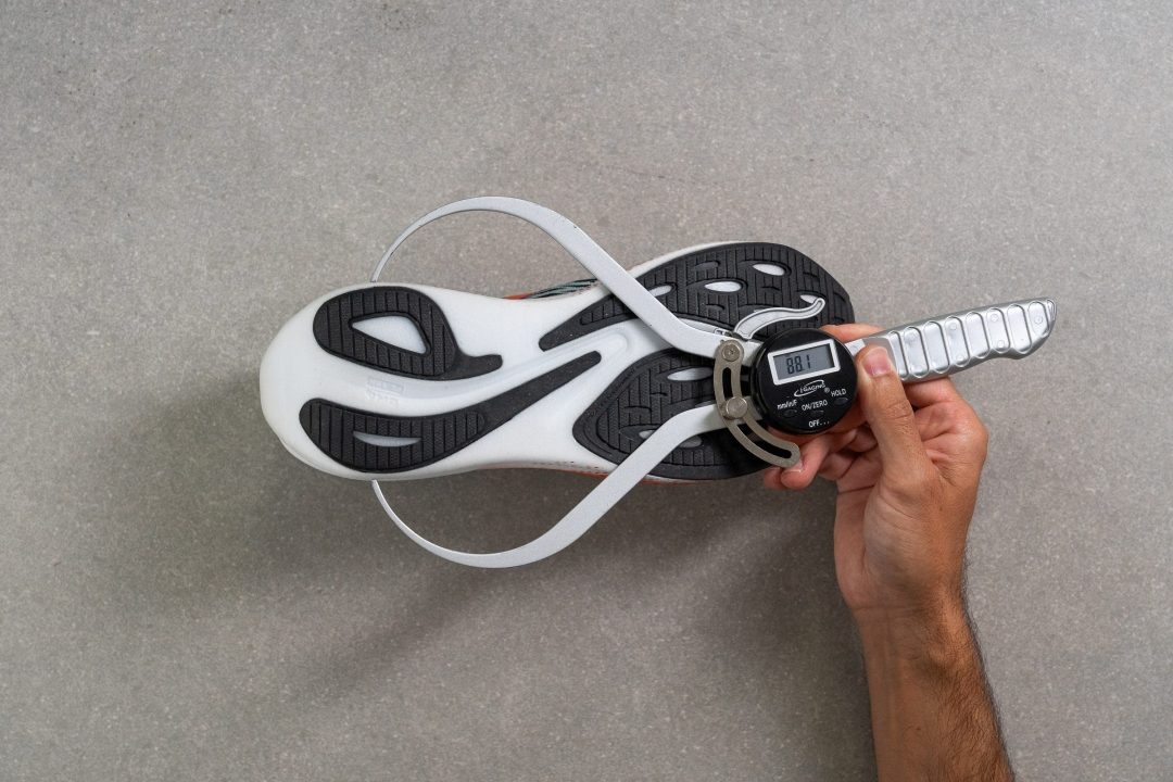 Cut in half: Brooks Hyperion Max Review | RunRepeat