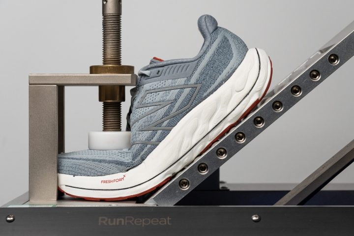 Cut in half: New Balance Fresh Foam X Vongo v6 Review | RunRepeat