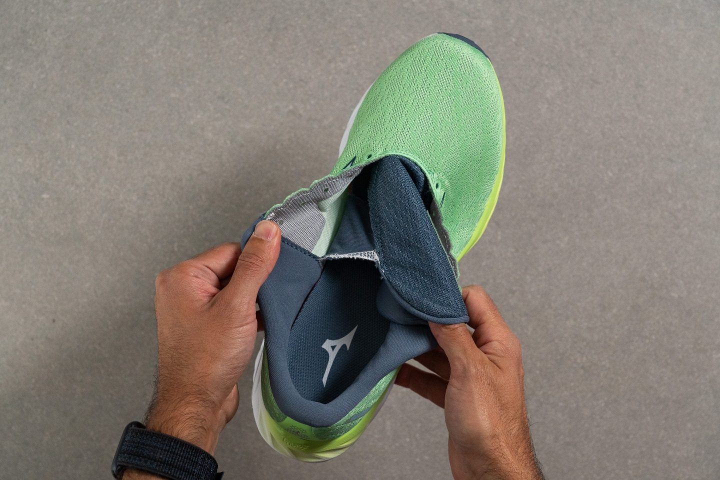 Cut in half: Mizuno Wave Inspire 19 Review (2023) | RunRepeat