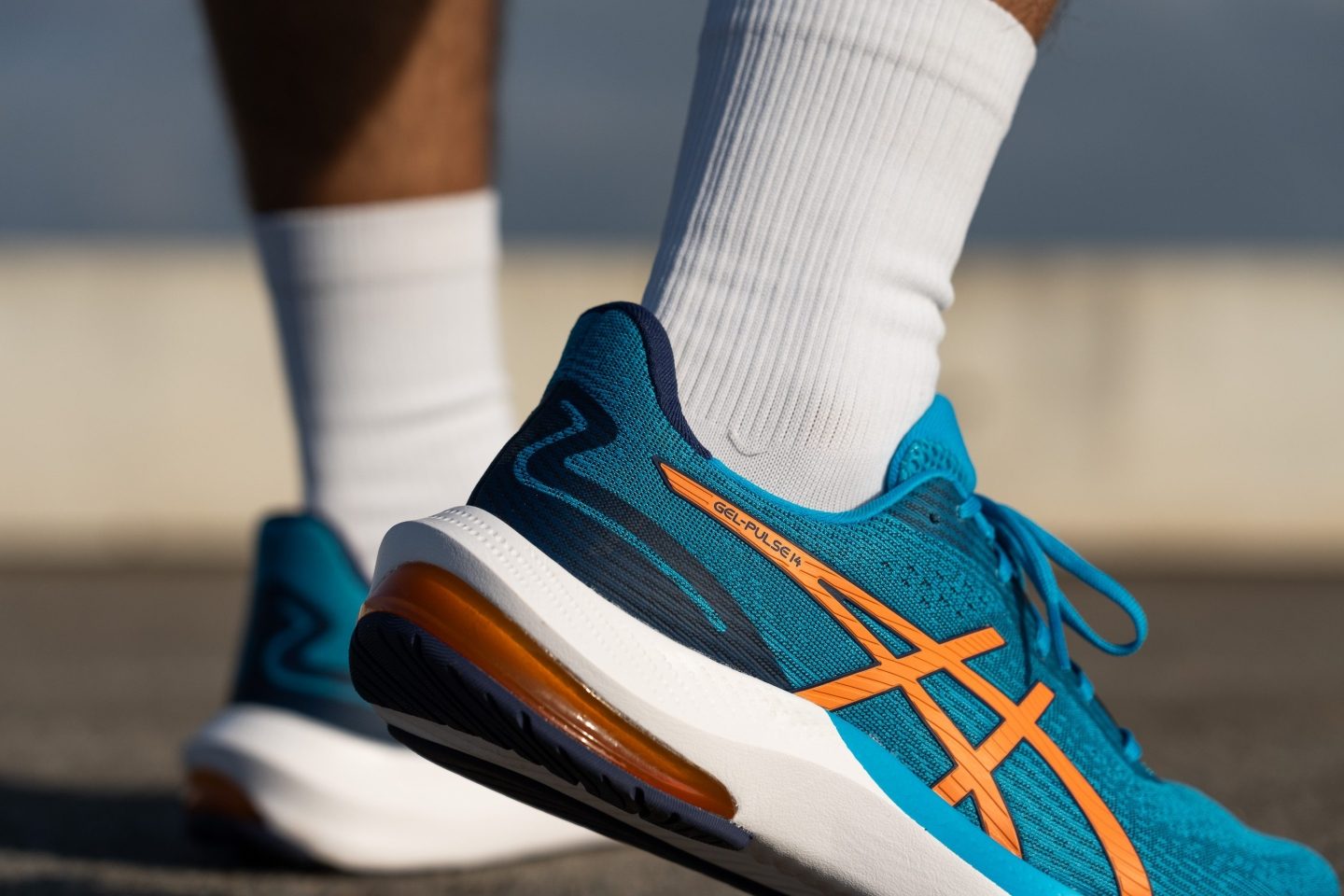 Cut in half: ASICS Gel Pulse 14 Review | RunRepeat
