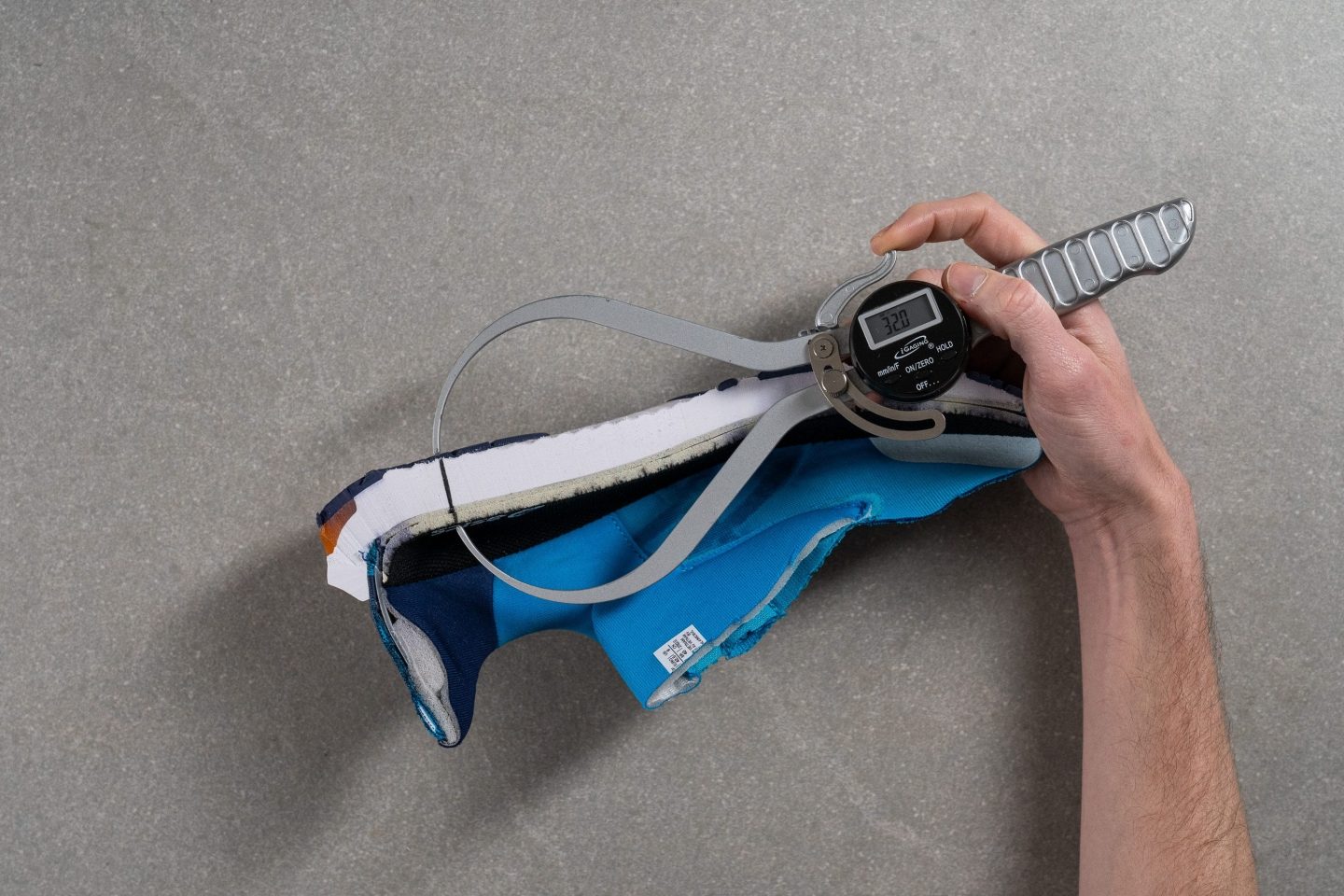 Cut in half: ASICS Gel Pulse 14 Review | RunRepeat