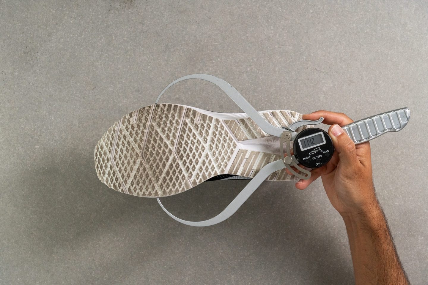 Cut in half: Brooks Revel 6 Review | RunRepeat