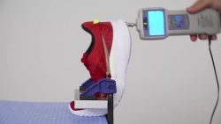 Cut in half: Saucony Kinvara 14 Review | RunRepeat