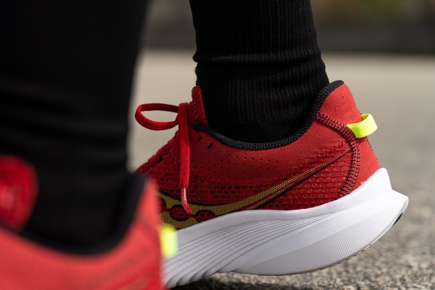 Cut in half: Saucony Kinvara 14 Review | RunRepeat