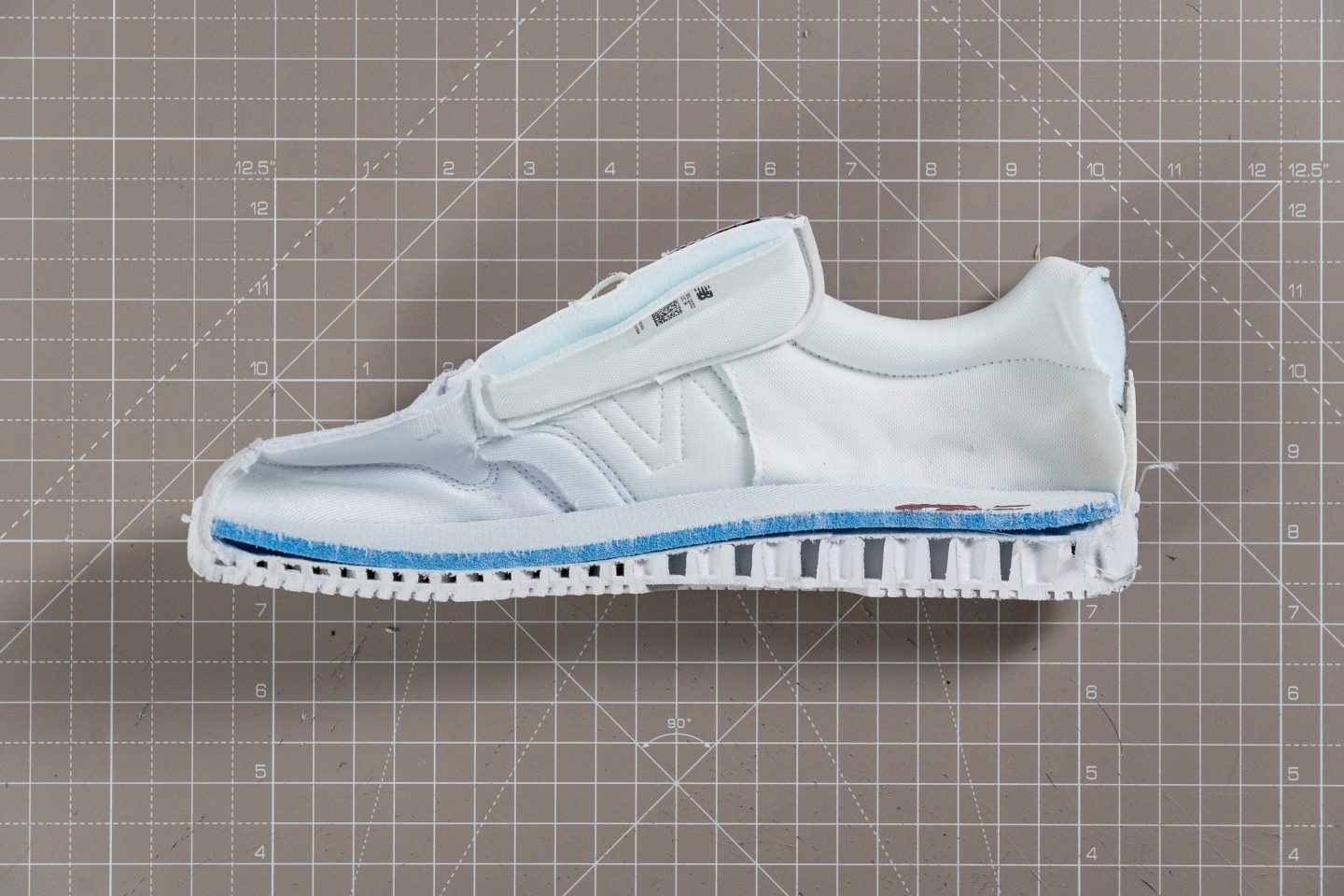 Cut in half: New Balance 480 Review | RunRepeat