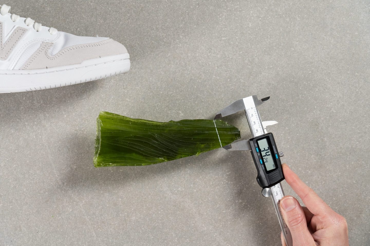 Cut in half: New Balance 480 Review | RunRepeat