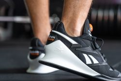 3 Best Powerlifting Shoes in 2025 | RunRepeat