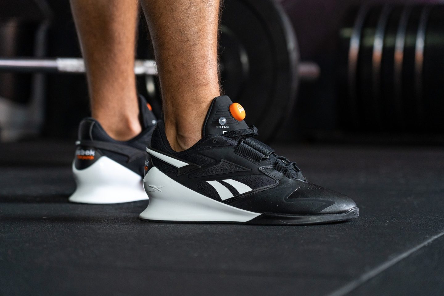 Cut in half: Reebok Legacy Lifter III Review | RunRepeat