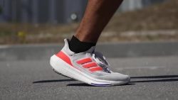 Cut in half: Adidas Ultraboost Light Review | RunRepeat