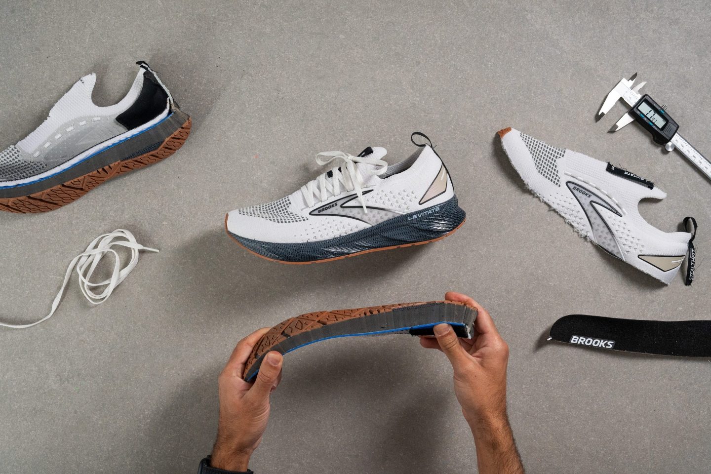 Cut in half: Brooks Levitate Stealthfit 6 Review | RunRepeat