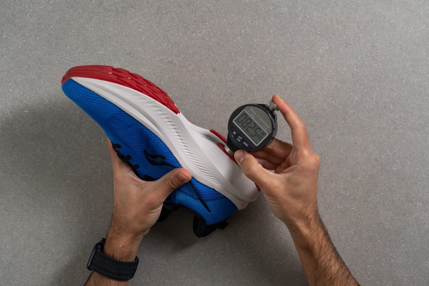 Cut in half: Saucony Axon 3 Review (2024) | RunRepeat