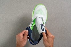 Cortadas por la mitad: Análisis y review de las Nike Vomero 17 (2024) | RunRepeat