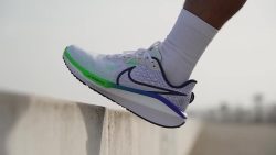 Cortadas por la mitad: Análisis y review de las Nike Vomero 17 (2024) | RunRepeat